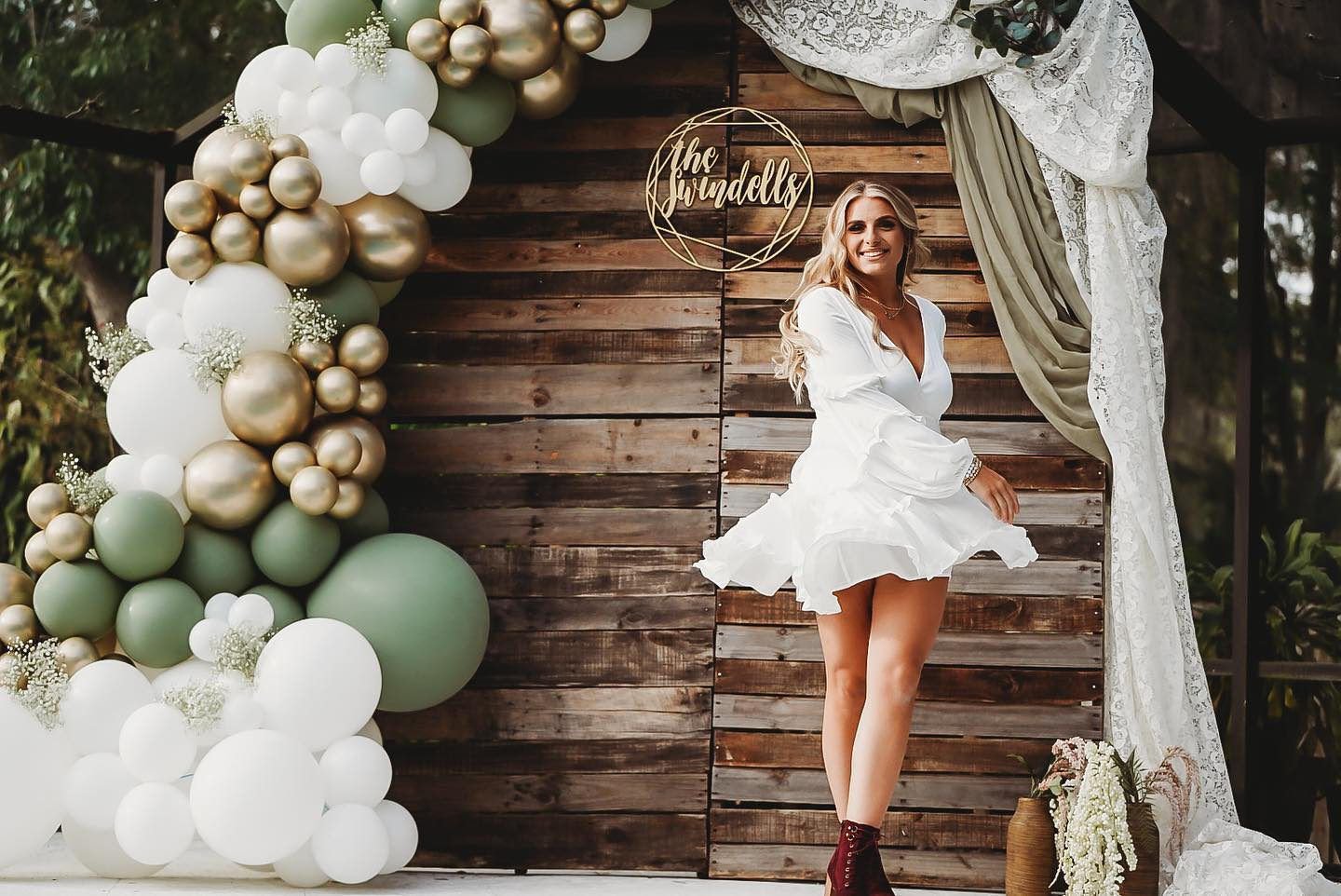 How To Plan Your Engagement Party? All you need to know.